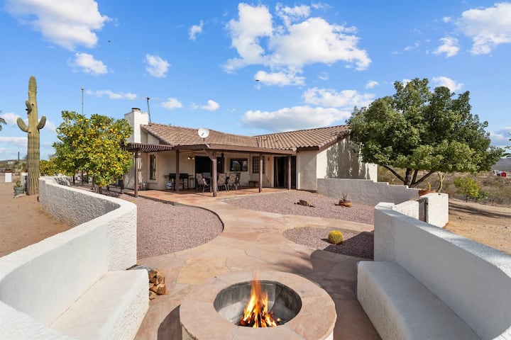 Diamondback Ranch - Horse Stalls + Rv Hookups - Wickenburg, AZ