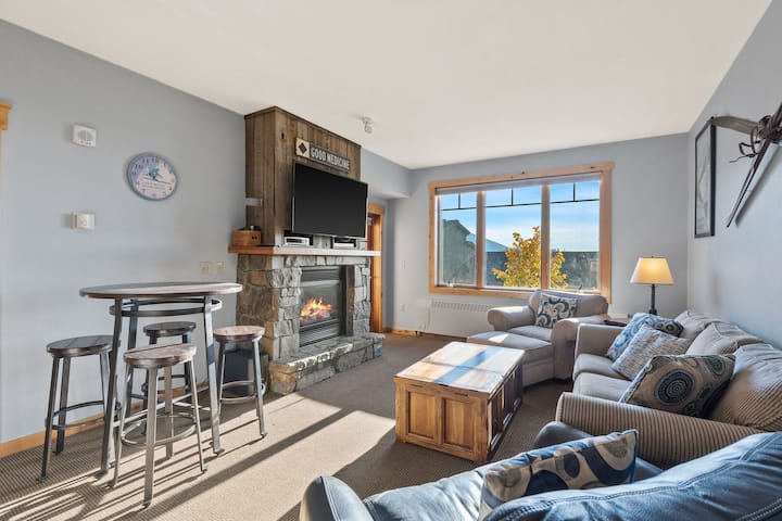 3 Bedroom Condo With Best Ski Access With Hot Tub - Whitefish, MT