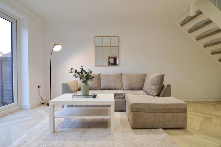 Chic&cosy Home In Milton Keynes - Milton Keynes