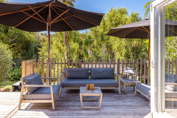 The Island Veranda - Our Island - Waiheke Island