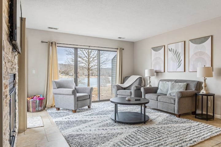 Lionshead Lake Retreat By Staylage - Innsbrook