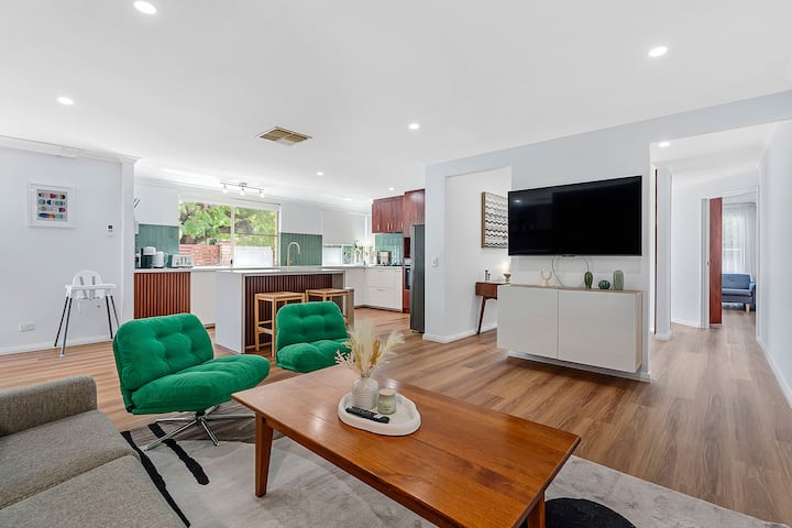 Mid Century Magic In Ardross - Nedlands