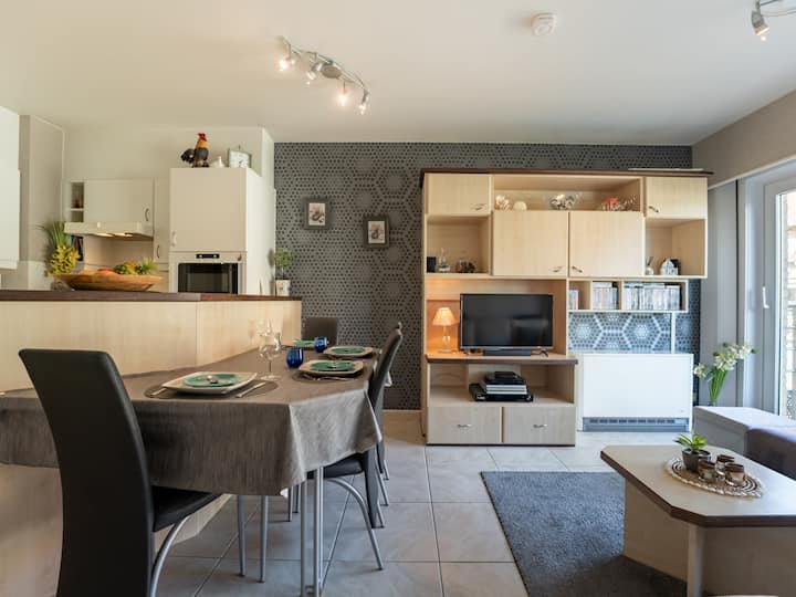 Green Garden By Interhome - Le Coq