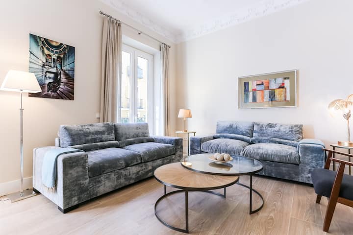 3 Chambres Et 3 Wc à Côté De La Cathédrale - Séville