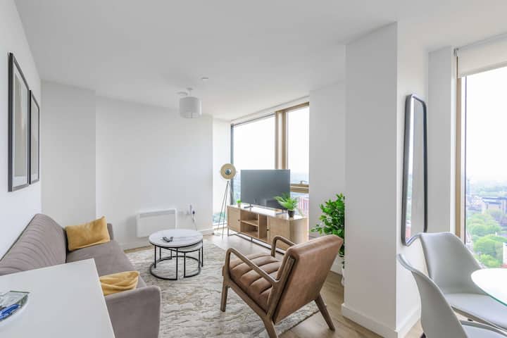 Fabulous 2 Bed Flat In Central Birmingham W Views - Birmingham