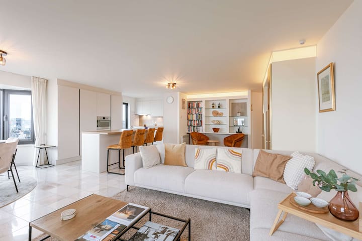 Hydro Palace - Stylish & Charming Apartment With S - Ostend