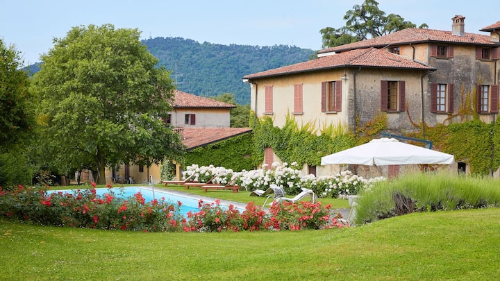 Elegant Villa Pool Wine Art Nearby - Iseo