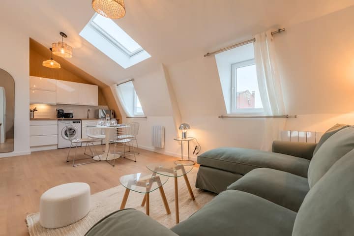 Appartement Deux Chambres Sur La Place Sébastopol - Lille