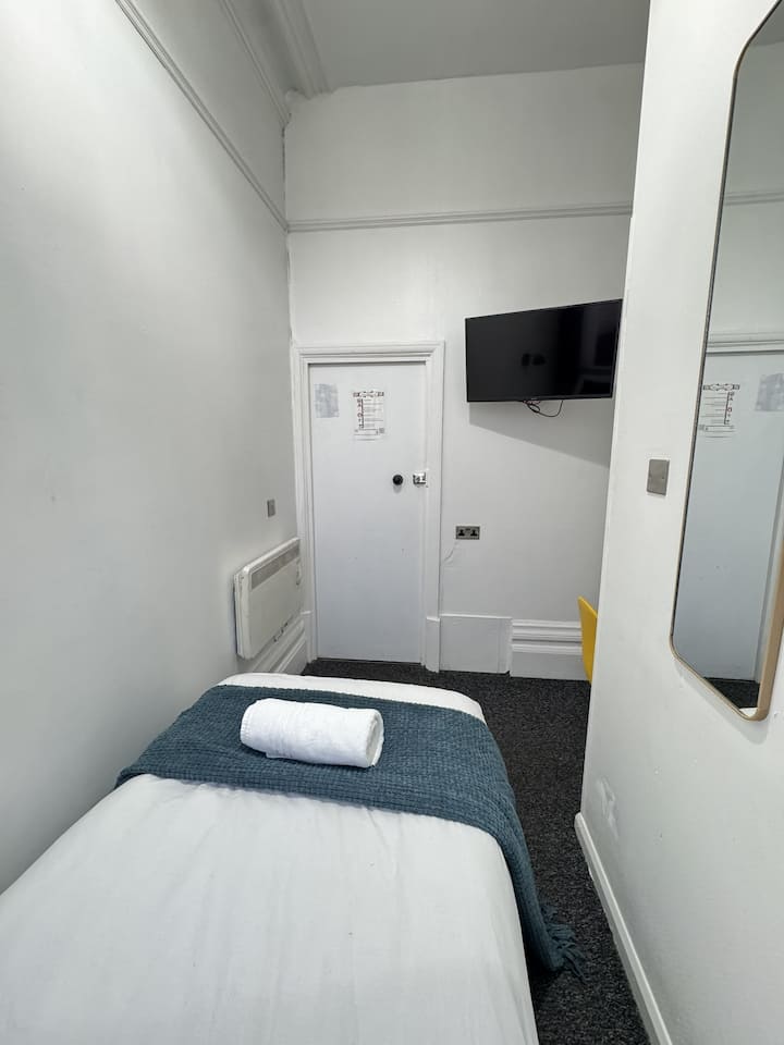 Single Room Sea View Marine Parade Hotel - 義本