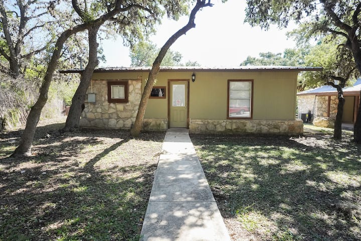 Cypress Villa #1 - Concan, TX