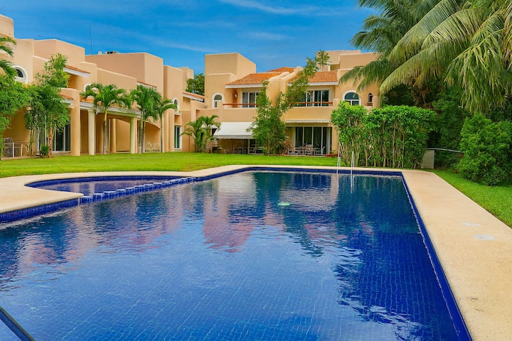 Family Home | 5 Min Beach | Garden & Pool - Puerto Aventuras
