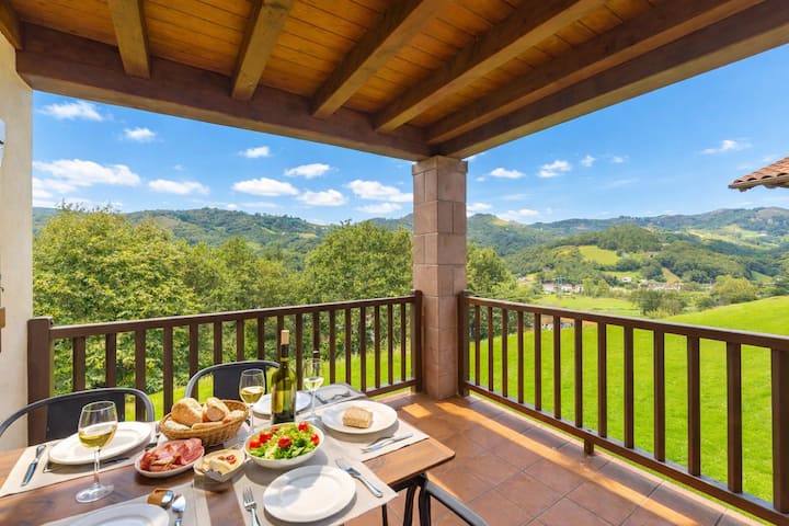 Gran Casa Rural Con Encanto Rodeada De Naturaleza - Bera