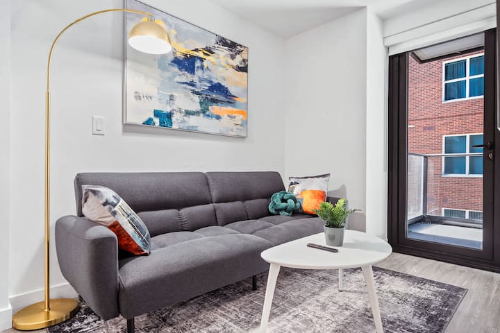 Central River Luxe | Gym | Wifi - Calgary