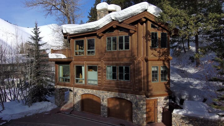 Diamond Creek: Luxury Retreat At Warm Springs - Sun Valley, ID