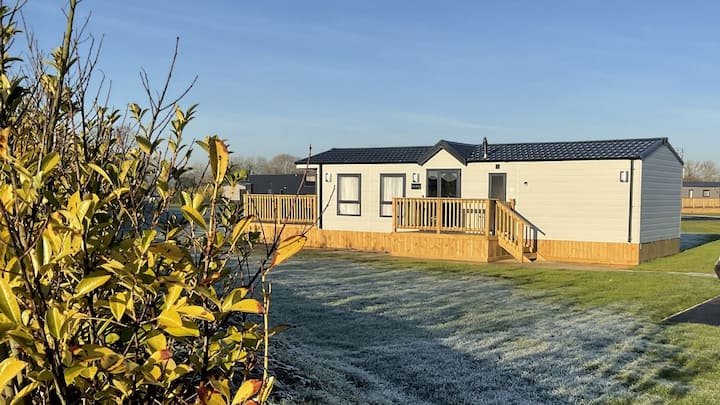 Galtres Lodge Near Pickering. Dog Free - Thornton Dale