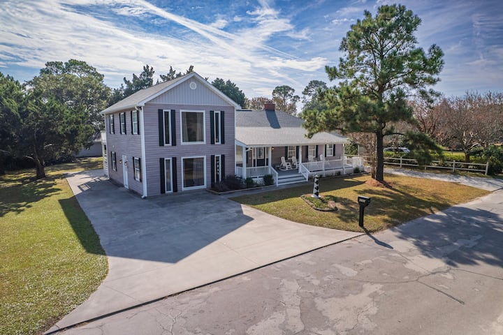 Lighthouse Landing-minutes From The Beach & Downto - Morehead City, NC