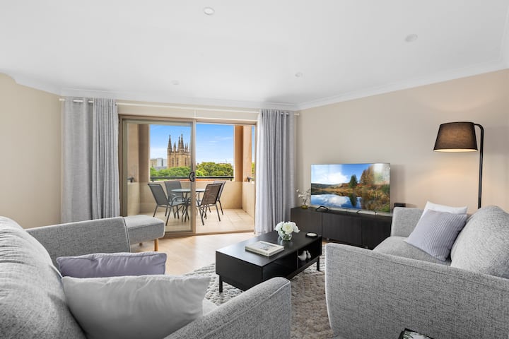 Stylish 2-bed Camperdown Apartment With Balcony - Lewisham