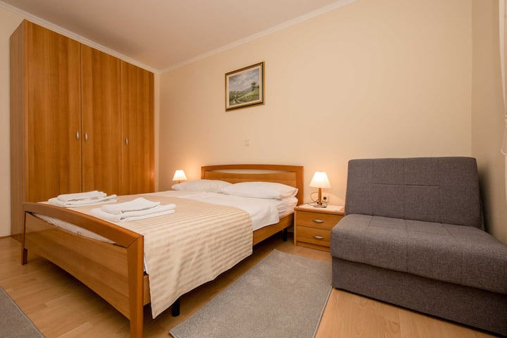 Guest House Villa Anggela-classic Double Room(br1) - Rab