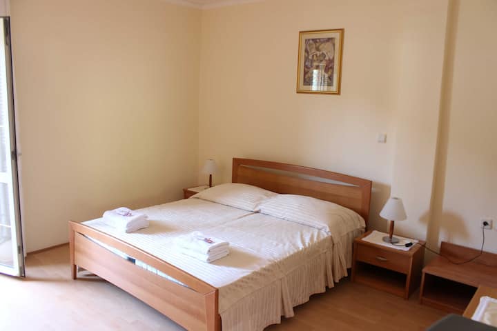 Guest House Villa Anggela - Triple Room (Br.5) - Rab