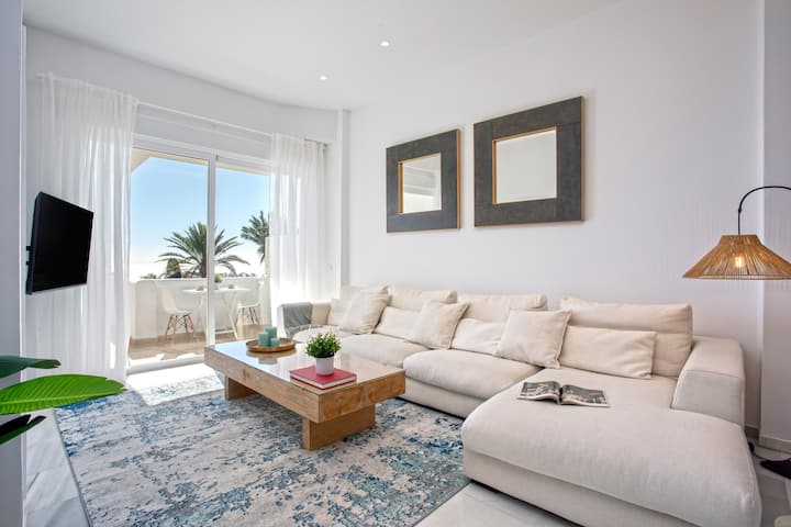 Exclusive 2bd Apt. Terrace, Royal Garden Marbella - Puerto Banús