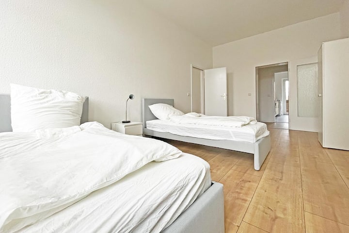 Jüt01 2-zimmer Ferienwohnung Mit Großem Balkon - Jüterbog