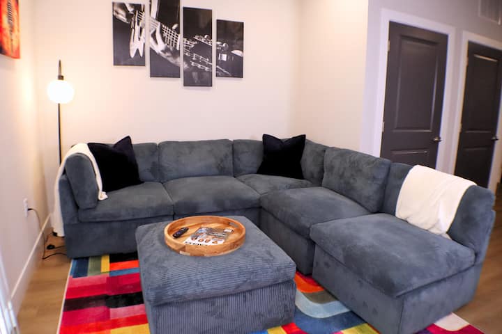 1br Retreat Near Walmart Campus & Amp / U Of A - Rogers, AR