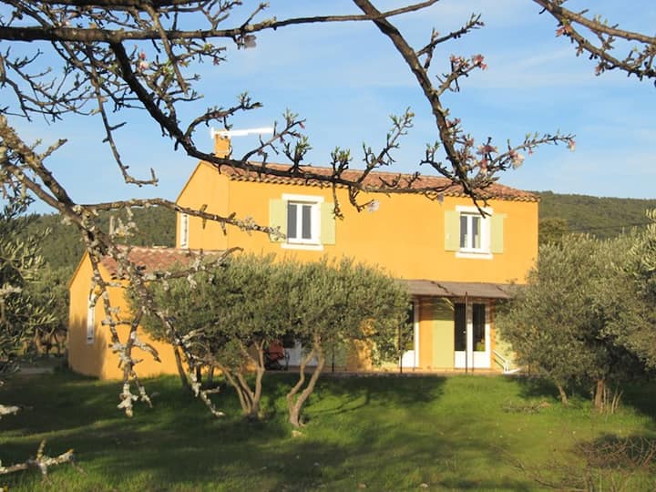 Maison Aups, 4 Pièces, 6 Pers. - Bauduen