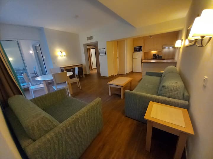 Résidence Cap Hermès, Très Grand T3, 68 M2, 6 Couc - Fréjus