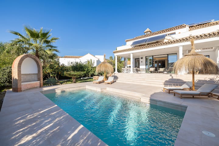 Villa Aguacate - Renovated 4 Bed Escape - Benahavís