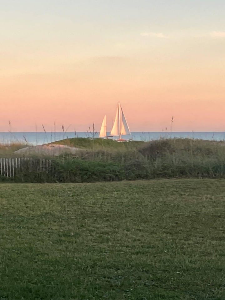 New Listing Oceanfront - Cocoa Beach, FL