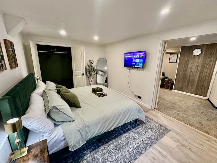 Huntington Haven – King Bed – Prime Village Loc - Northport, NY