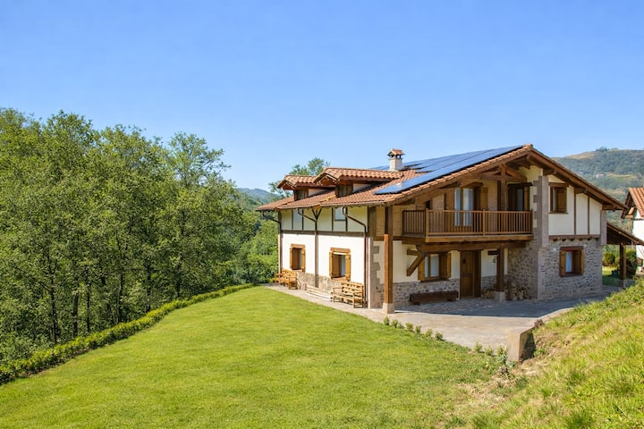 Casa Eizaola | Naturaleza Y Encanto En Etxalar - País Vasco francés