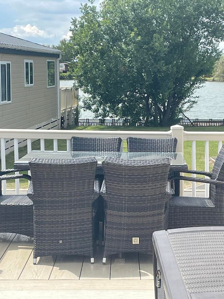 Blenheim - Woodhall Spa