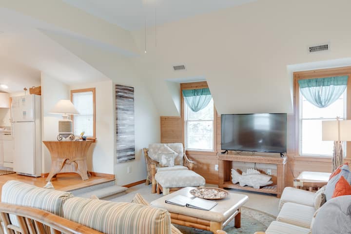 Scotch Bonnet - 2nd Floor 1 Bedroom Villa - Ocracoke, NC