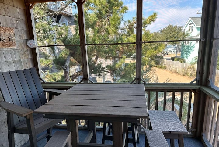 North Point A 2nd Floor 1br Villa With Porch! - Ocracoke, NC
