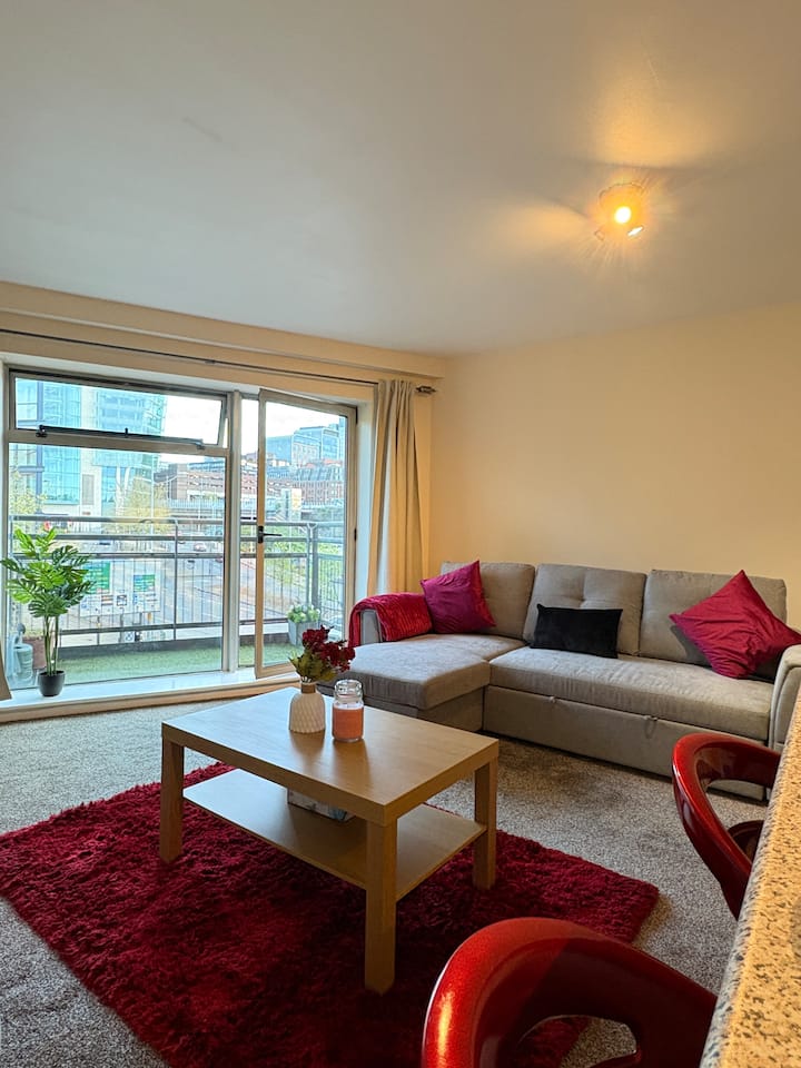 Birmingham City Centre | Sleeps 6 | Free Parking - Birmingham