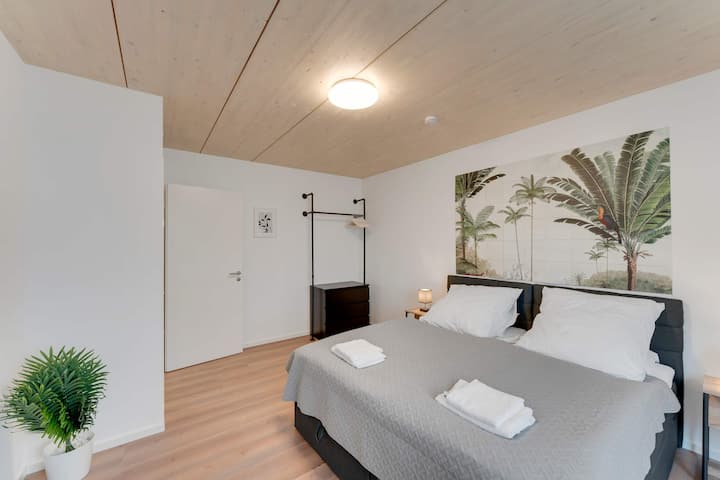 Messe| 77 M²| Carport | A3 Cgn & Dus| Barrier-free - Leverkusen