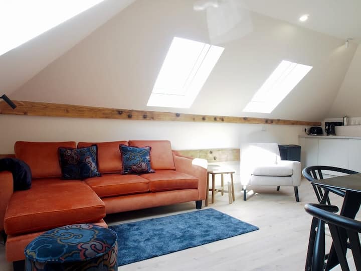 Modern And Chic Duplex In Edinburgh - Edinburgh