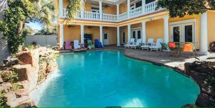 Laguna Dreamer Key Allegro With Pool & Canal - Rockport, TX