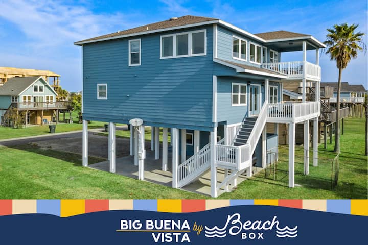 Cozy Beach House With 2 Decks And Ocean Views - Galveston, TX