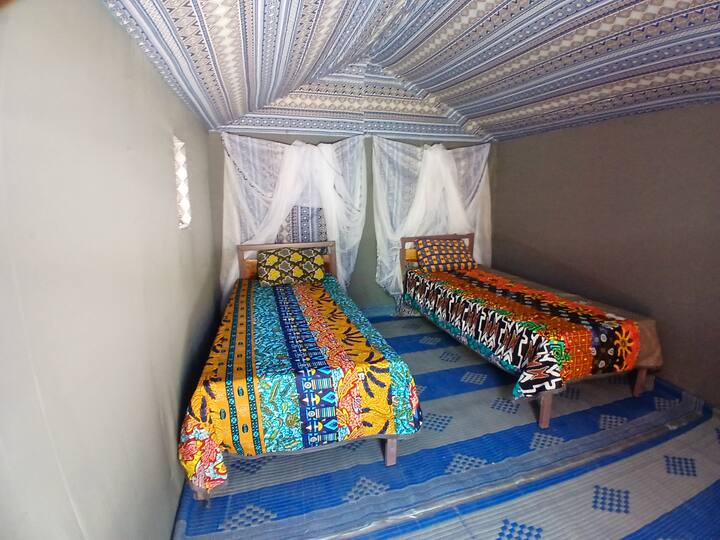 Habitat Atypique, Maison Bleue Pour 2. - Nouakchott
