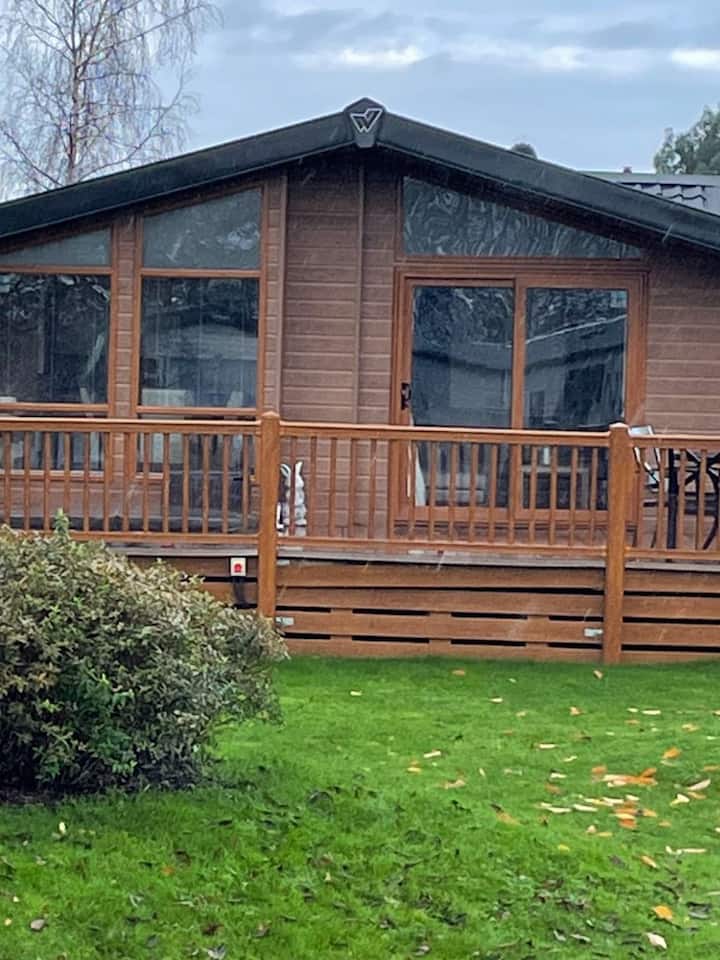 Kingfisher Twin Lodge - Woodhall Spa