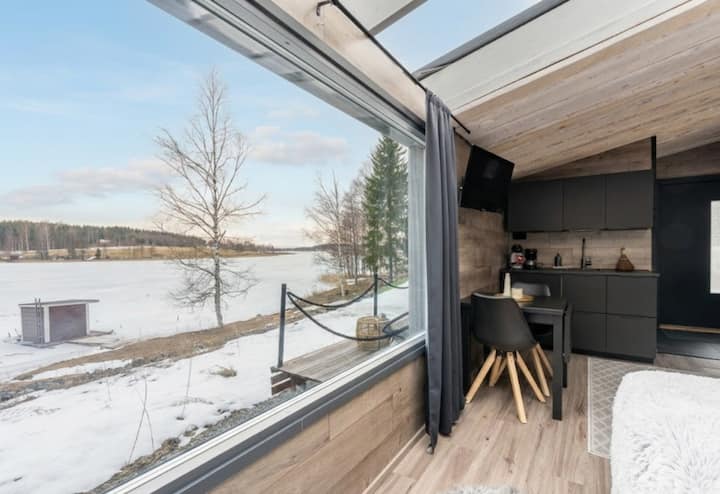 Modern Glass Suite On Himosranta With Lake Views - Jyväskylä