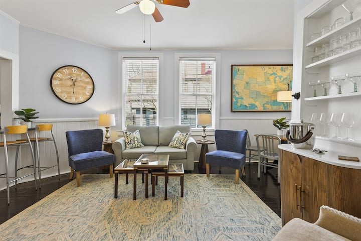 Walk To Forsyth Park, Charming Downtown Savannah - Savannah, GA