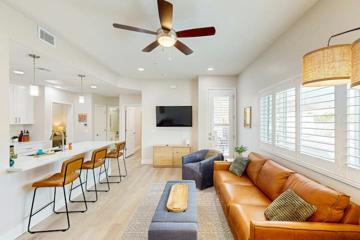 2 Br | 2ba Cozy Condo In Tucson W/ Shared Pool - Tucson, AZ