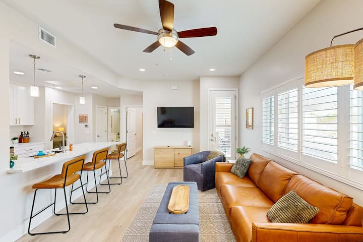 2 Br | 2ba Cozy Condo In Tucson W/ Shared Pool - Tucson, AZ