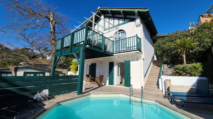 Maison Spacieuse Avec Beau Jardin - Arcachon