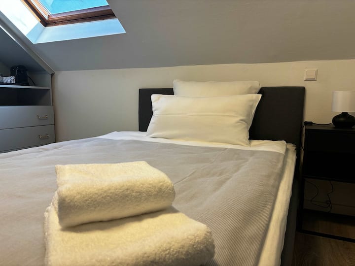 New: Sleek Urban Micro-studio – Perfectly Located - Chemnitz