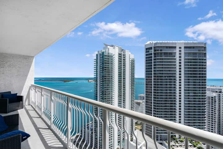 Penthouse Getaway | Top Views & Pool Access - Miami, FL