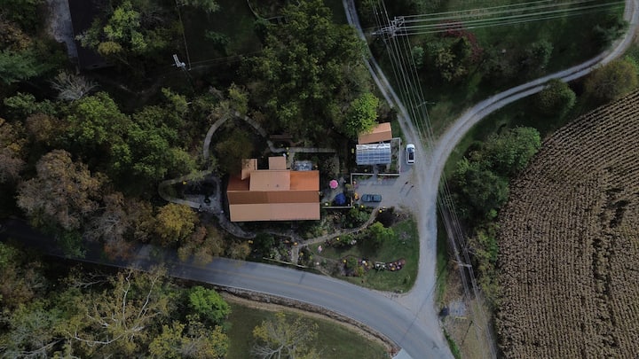 La Grâce De Dieu (God's Grace) - Nashville, IN